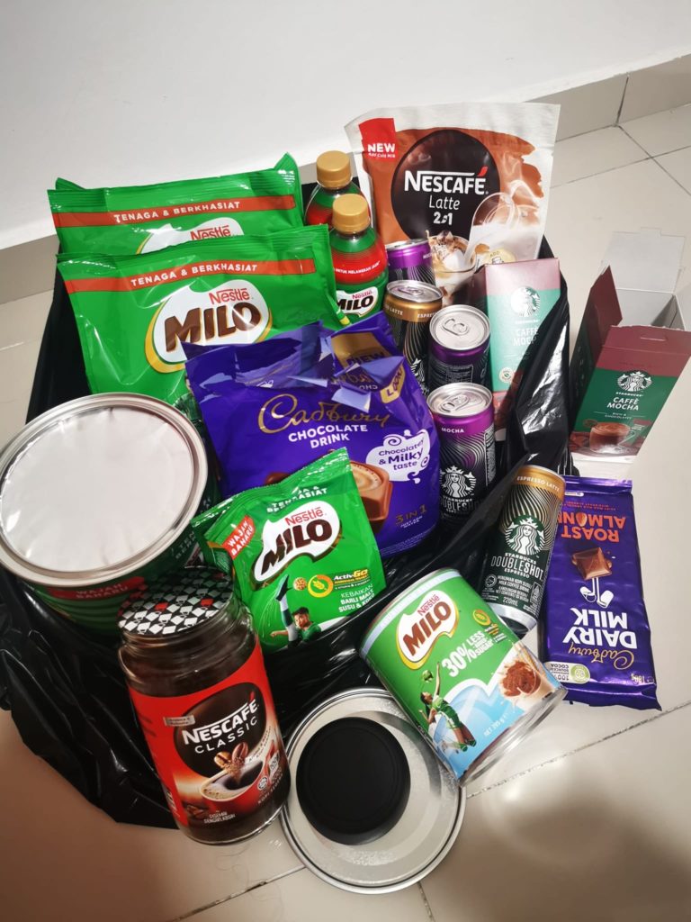 M’sian Man Gets Free Groceries After Neighbour Discards Them To Boycott ...