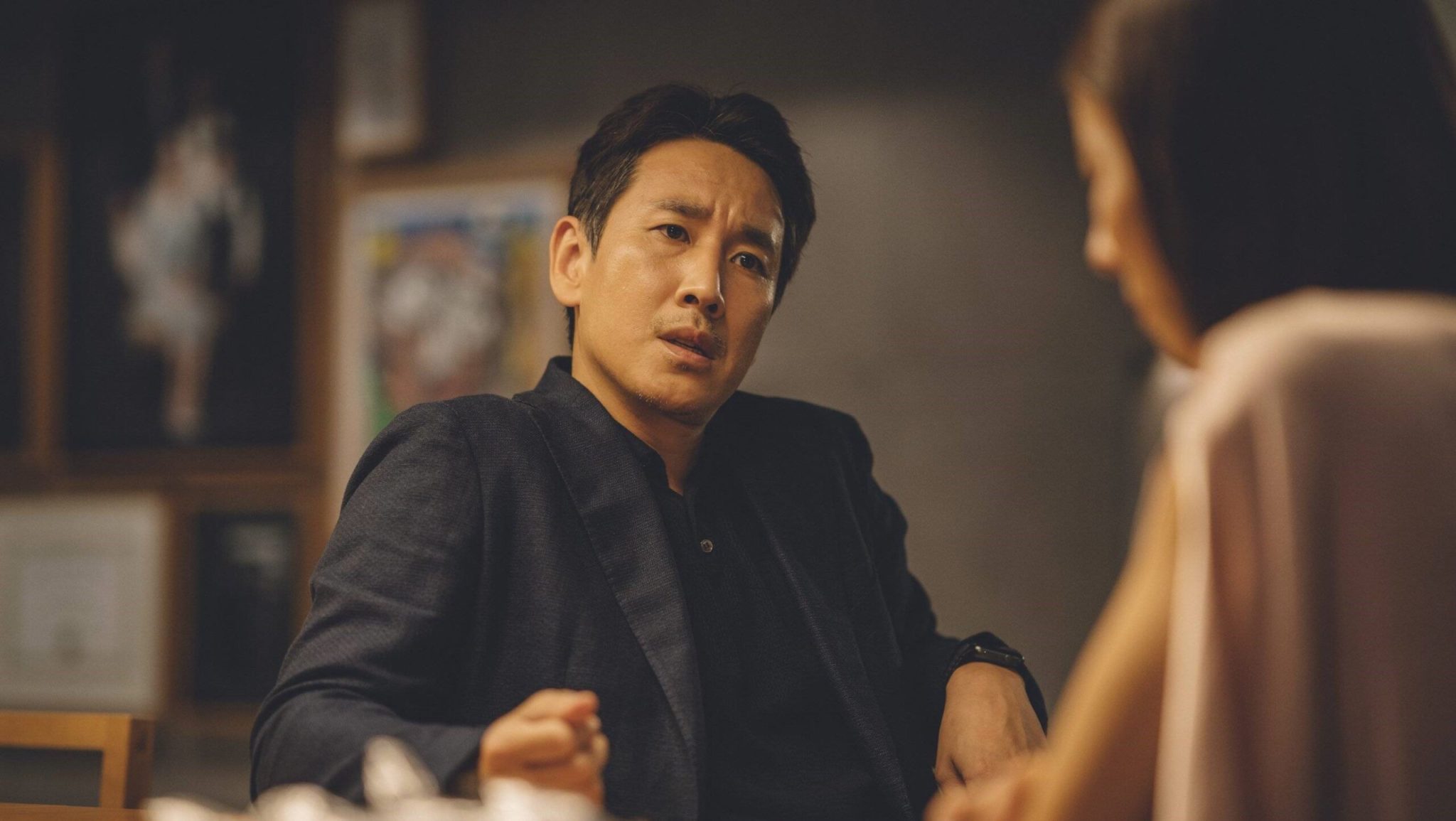 'Parasite' Actor Lee Sun-kyun Claimed He Was Tricked Into Taking Drugs ...