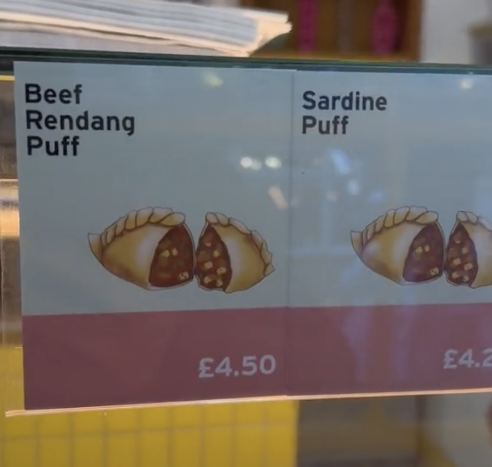 Chef Bob Tries S$7 Old Chang Kee Sardine Puff In London, Says It Tastes ...