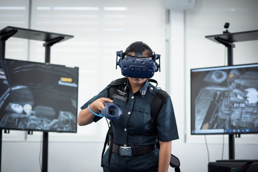 What Auxiliary Police Officers Do In S'pore & How They're Different ...