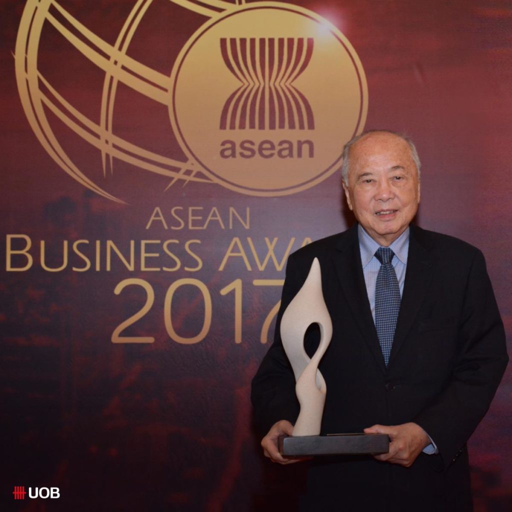 S'porean Billionaire Wee Cho Yaw Passes Away Aged 95, He Transformed ...