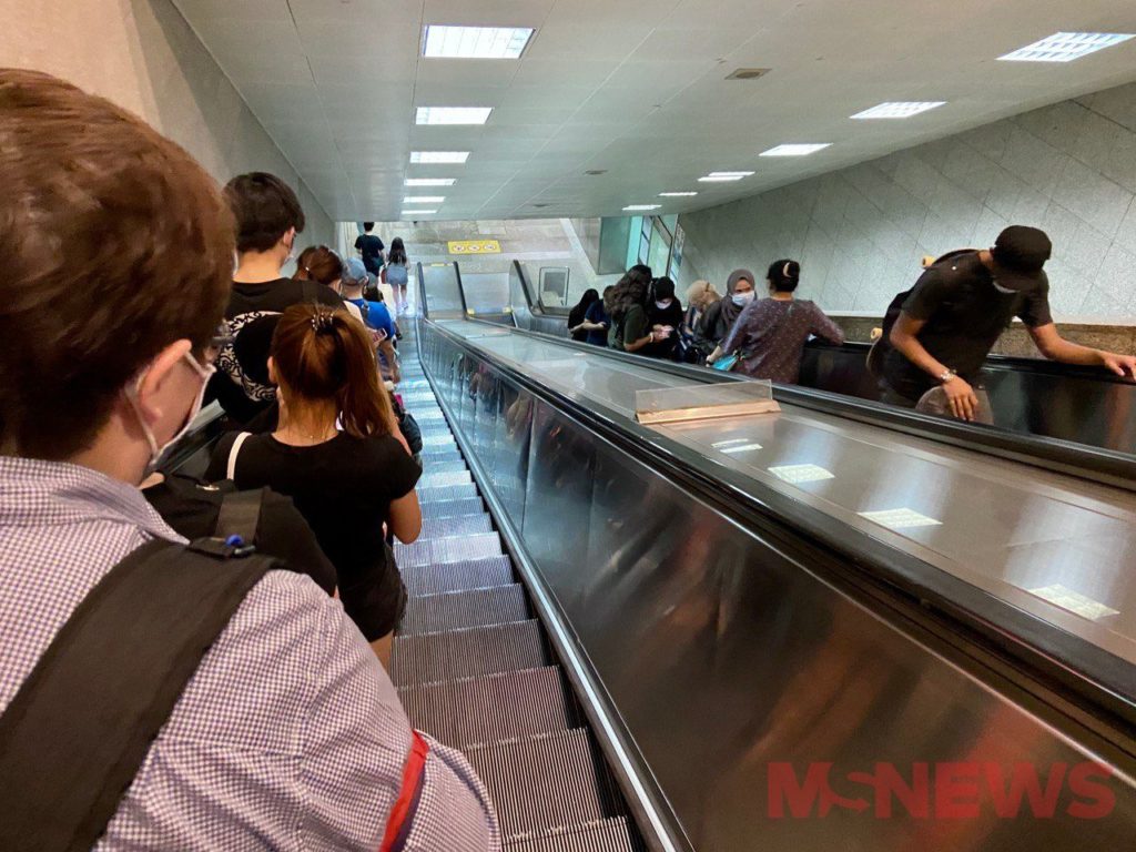 Escalators on 3 MRT lines will be refurbished from 2026, works carried ...