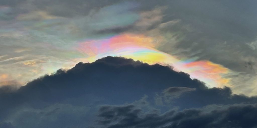 'Rainbow clouds' seen in Tampines on 13 April, iridescence dubbed as S ...