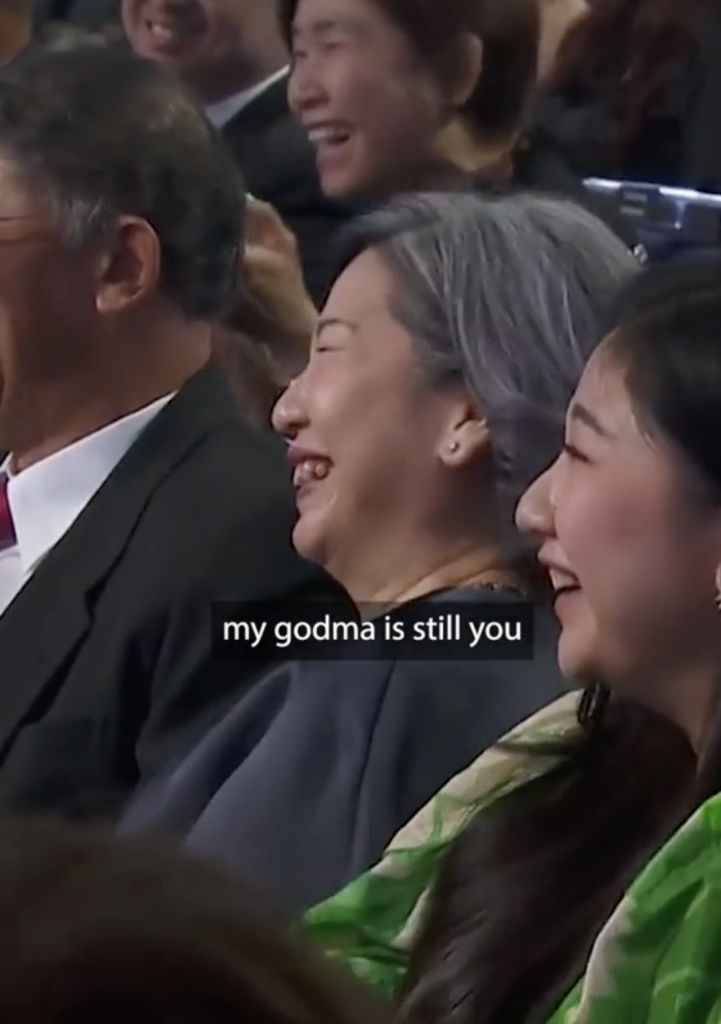 Marcus Chin sings acceptance speech to thank supporters during Star Awards