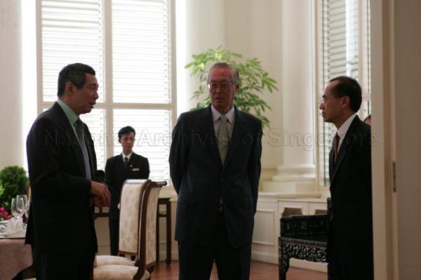 Lee Hsien Loong, Goh Chok Tong & other veterans attend wedding of ...