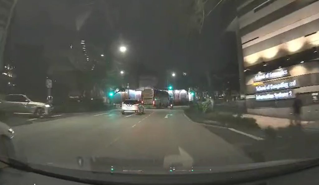 23-year-old motorcyclist dies after accident at Bencoolen Street ...