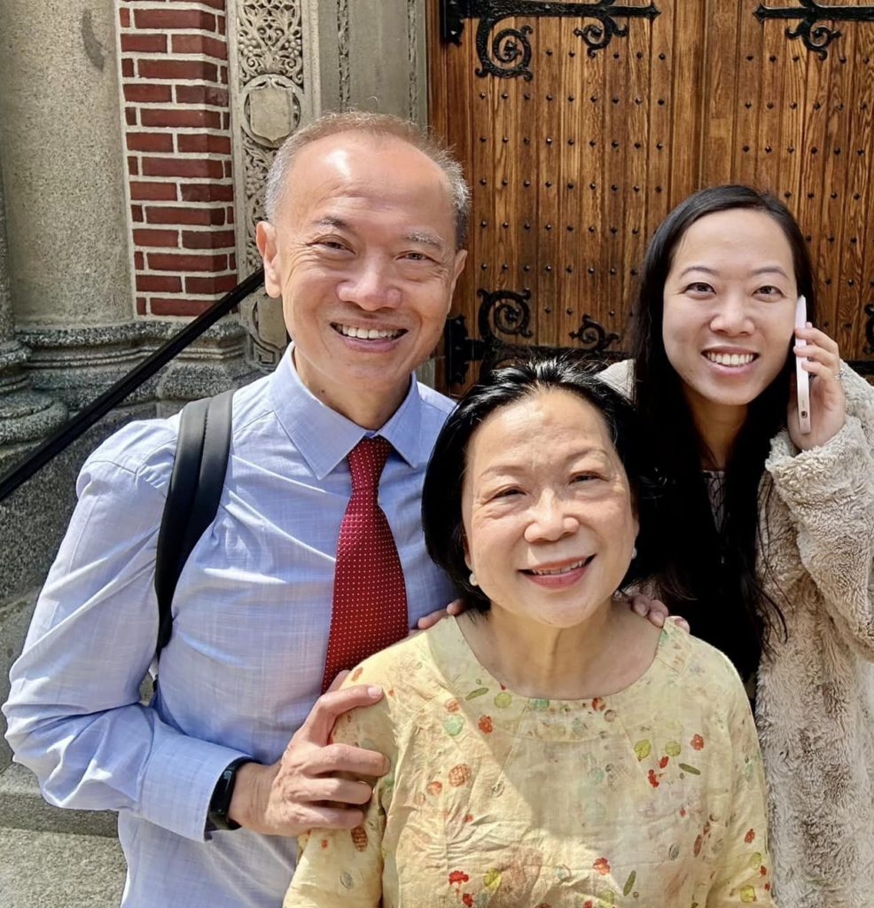 George Yeo and wife celebrate 40th wedding anniversary with vow renewal ...