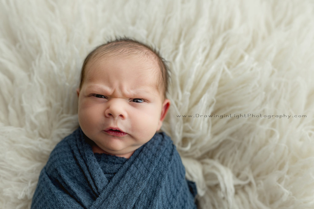 Grumpy baby in the US goes viral, netizens say he looks like he already ...