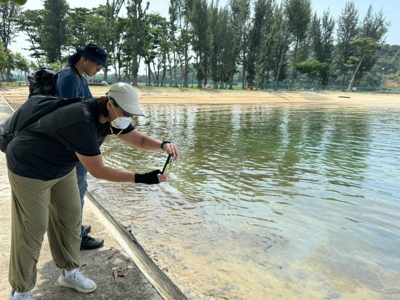 Oil spill spreads to St John's & Lazarus islands, beaches closed till ...