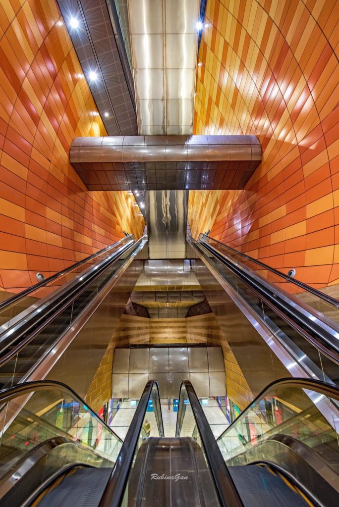 Stunning photos of S'pore MRT stations go viral, they look so aesthetic