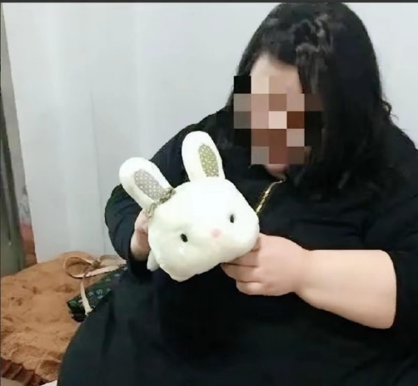 24-year-old livestream mukbang dies cause by overeating - Chit-Chat ...