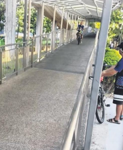 LTA to install CCTVs on Aljunied overhead bridge to curb illegal cycling