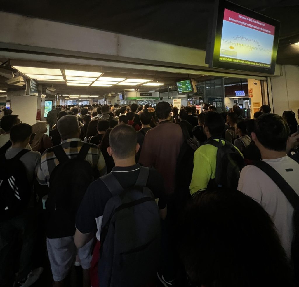 EWL disruption under investigation by LTA, SMRT & MOT, findings will be ...