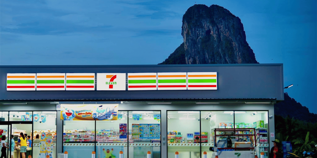 7-Eleven in Thailand features rocky mountain backdrop, resembles iconic ...