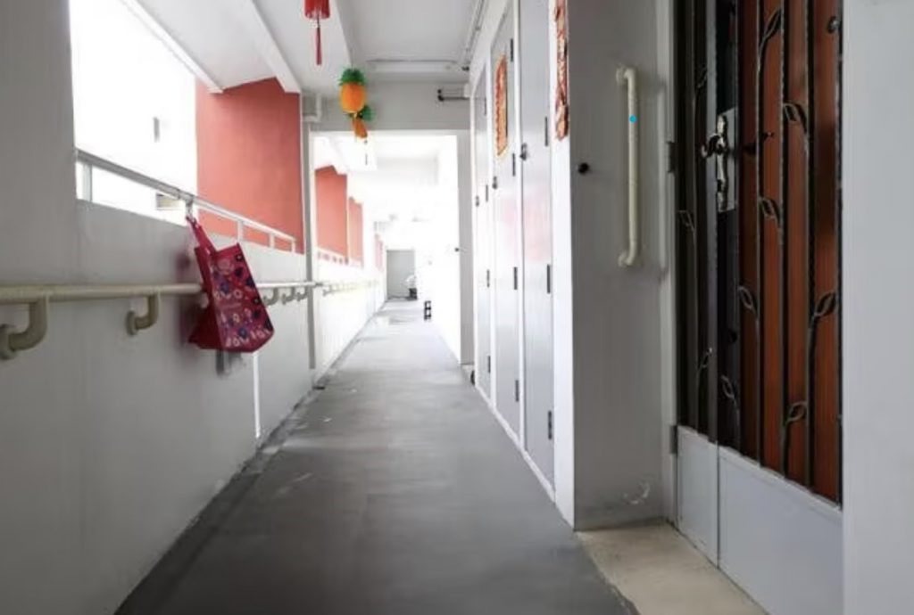 67-year-old man stabbed in the eye by neighbour in Hougang, nearly goes ...