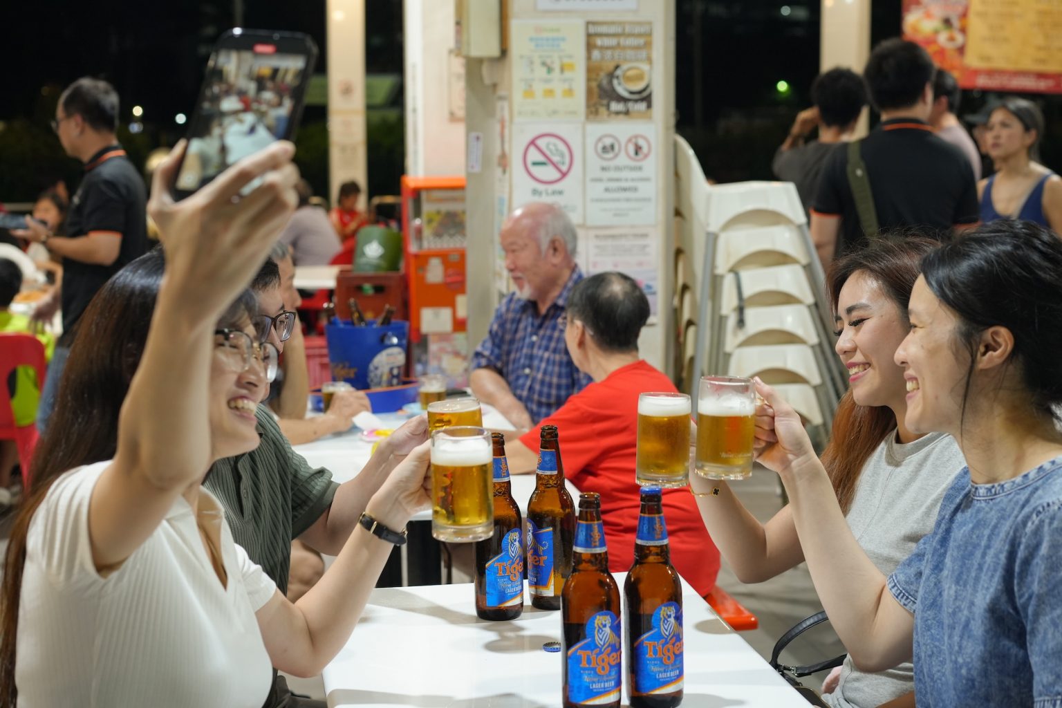 Tiger Beer giveaway: Yishun coffeeshop uncle wins S$8,888