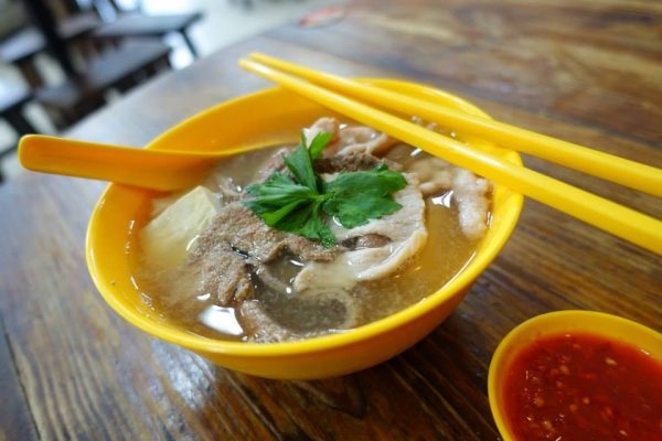 Redditors claim turtle soup & chwee kueh among S'pore hawker dishes ...