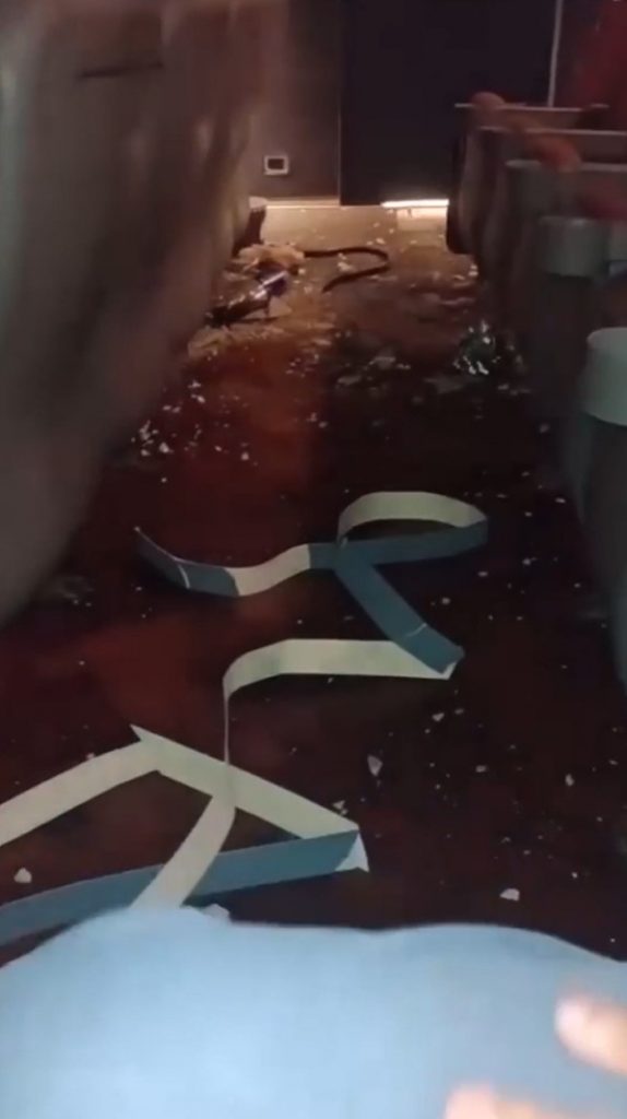 Cinema ceiling collapses during 'Final Destination' screening in ...
