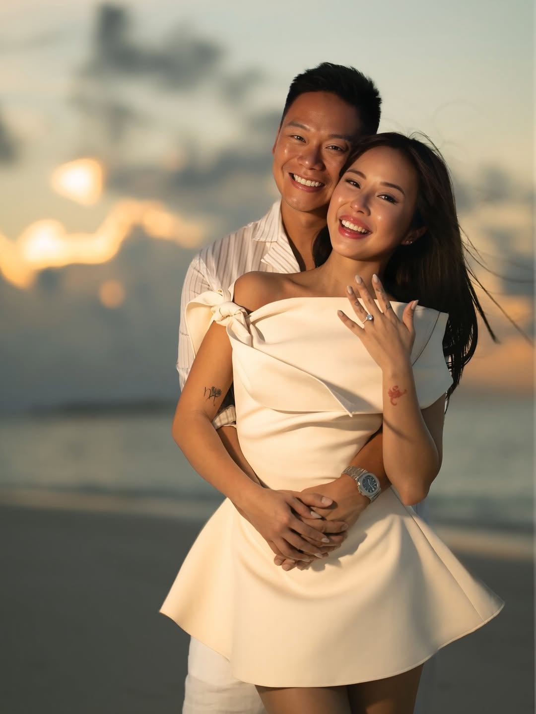 Zouk CEO Andrew Li proposes to 987FM DJ Germaine Tan during romantic Maldives getaway