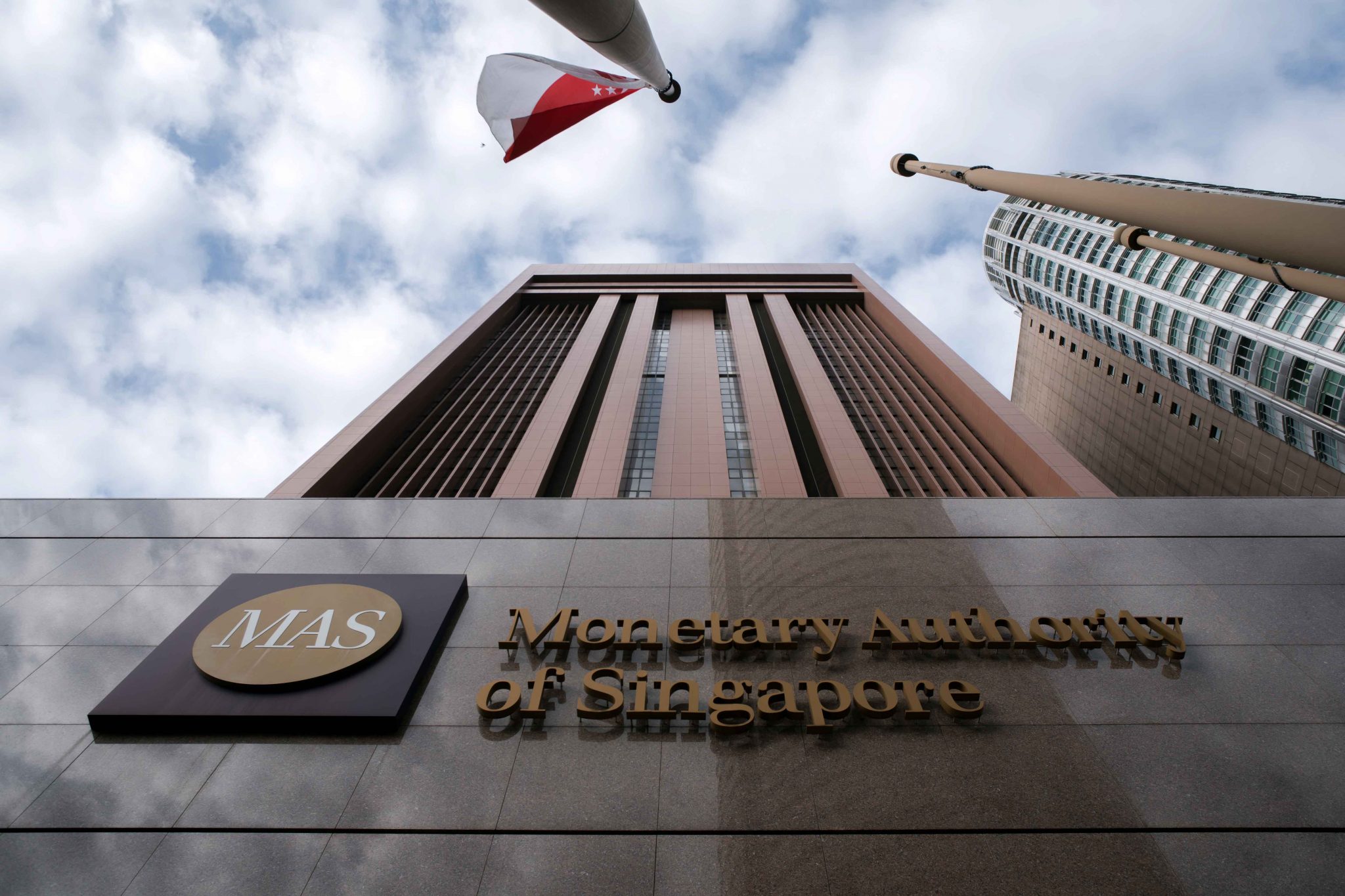 MAS issues warnings to 5 content creators for offering financial advice ...