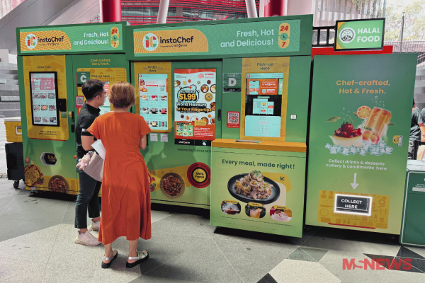 Punggol vending machines are serving up freshly cooked meals at S$1.99 ...