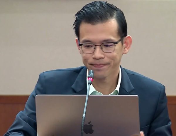 'Stupid question': Kenneth Tiong apologises to Chee Hong Tat for ...