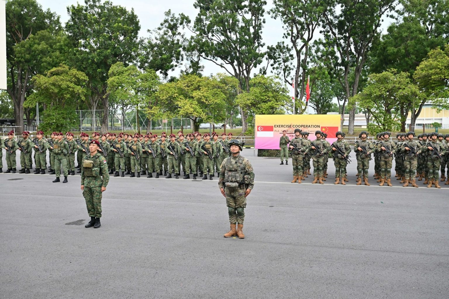 S'pore Army conducting military exercise with China's PLA at SAFTI City ...