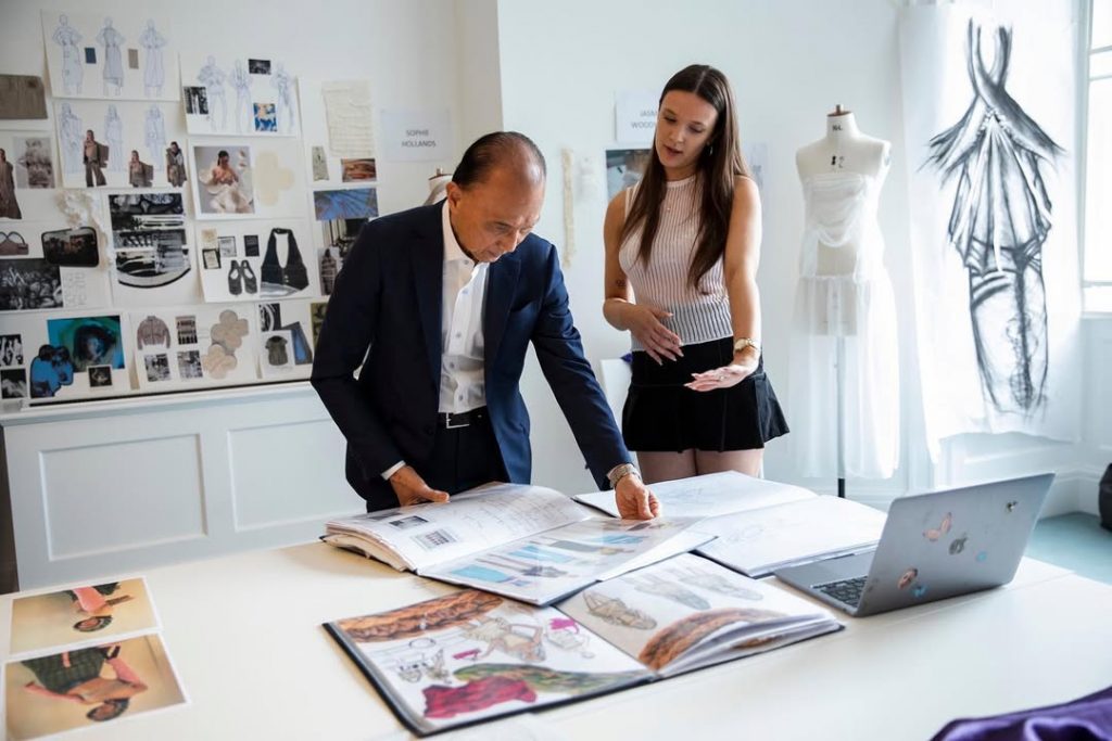 M'sian fashion icon Datuk Jimmy Choo designs S$1,888 CNY hamper for Eu ...