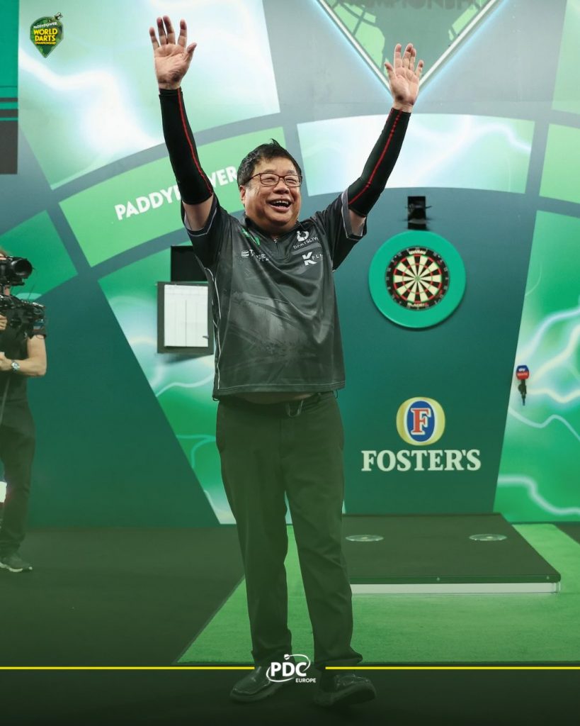 71-year-old S'porean Paul Lim becomes oldest match winner at World Darts Championship