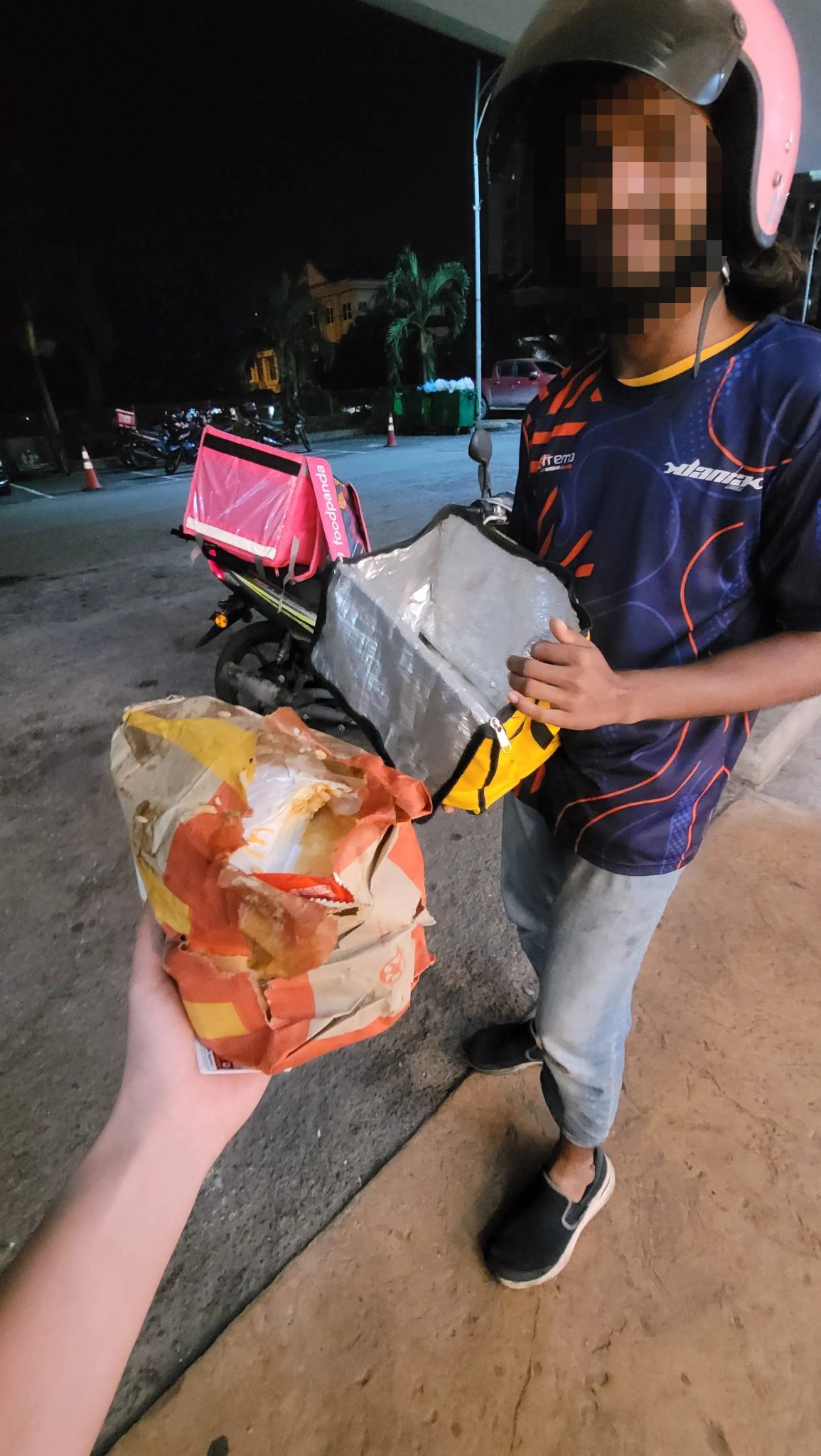 Foodpanda rider in M'sia allegedly sent wrong order in damaged ...