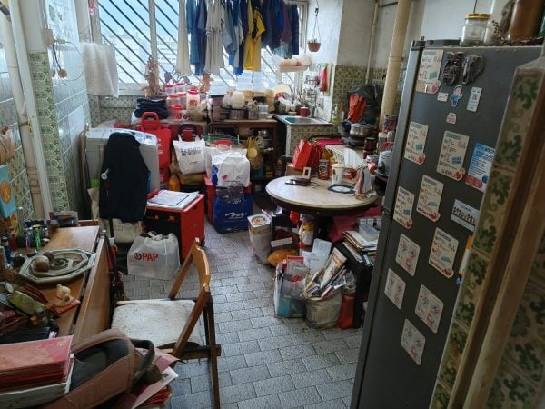 Volunteers transform cluttered Boon Lay flat infested with bedbugs in 6 ...